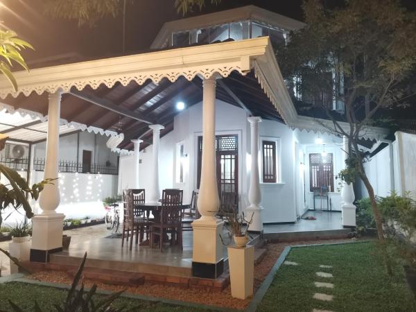 Beecottageone-negombo - Sri Lanka