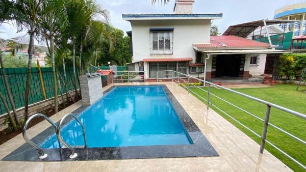 Barge House - Lonavla