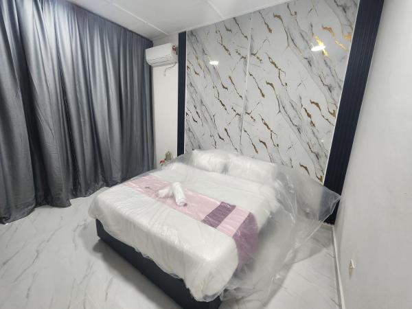 Bukit Indah Homestay - 士乃