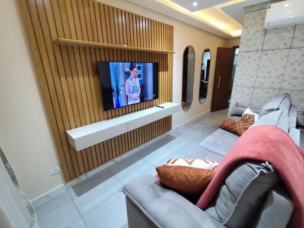 Casa Container Com Ar Condicionado A 500 M Do Mar - Matinhos