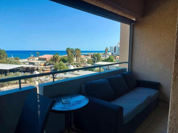 Erika Sea Breeze Makenzie - Larnaca