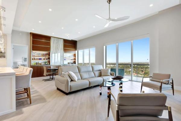 Ultra-luxury Coastal Retreat - Pompano Beach, FL