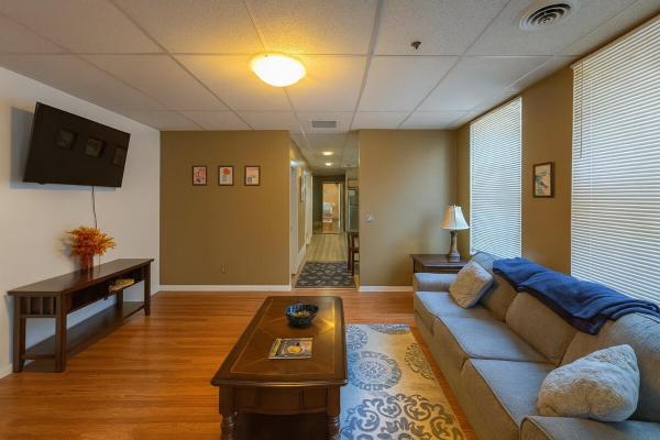 Prime Location! 2br-3ba Near Wvu & Downtown Fun - 모건타운