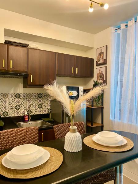 Cozy Cabin By Jls Near Venice Grand Canal Mall - マカティ