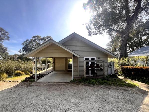 Bells Of Beechworth - Beechworth