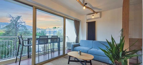 Lx171 Studio Design Avec Balcon & Piscine - Marina - Mandelieu-la-Napoule