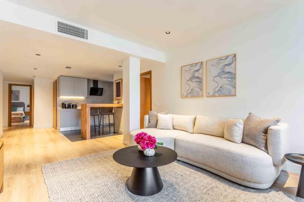 Modern Stay In Plaza Castilla - Madrid