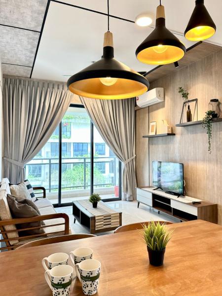 Starview Bay 3pax Forest City - Kukup