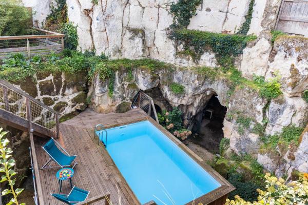 Logis Escale - Grand Gite - Piscine - Saumur