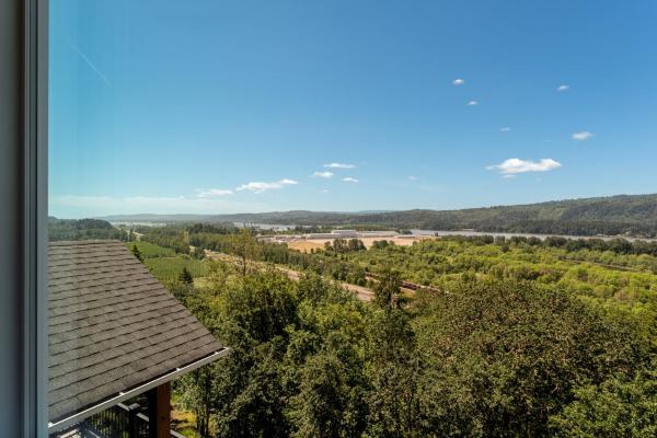 Eagles Bluff 1br Suite Of Kalama Oaks Lodge - Kelso, WA