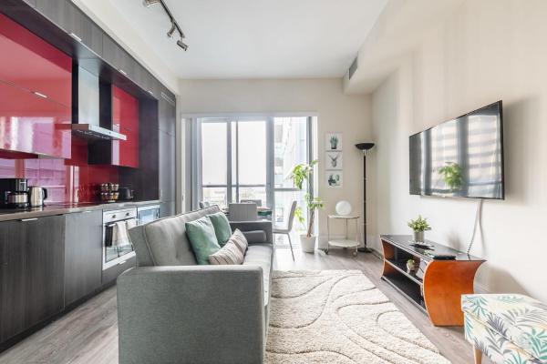 Upstay Hotels - Modern Suite W City Views - Downtown - Toronto