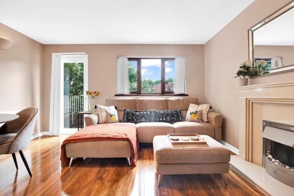 Stylish Apartment - Free Parking! - Epsom