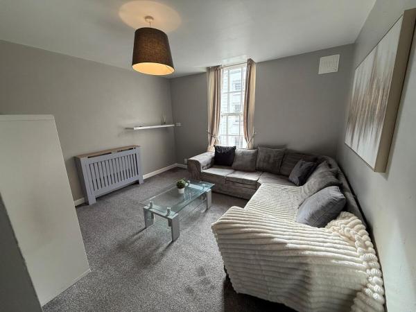 Charming 2bedroom Apartment In The Heart Of Dublin - Ballinasloe