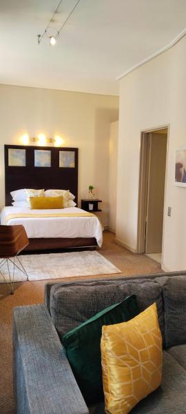 Mapungubwe Pop Champagne Hotel Apartments - Randburg