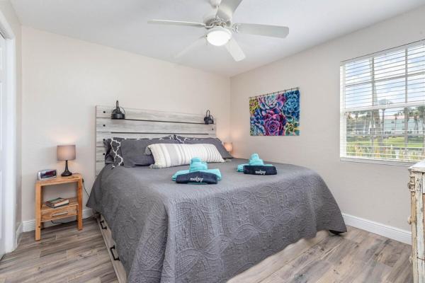 Stylish Retreat - Coastal1 - Melbourne, FL
