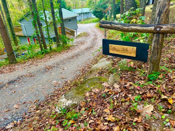 Beary Cozy - Swannanoa, NC