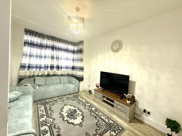 Spacious 5 Bedrooms In Excel Big Ben And Westfield - London