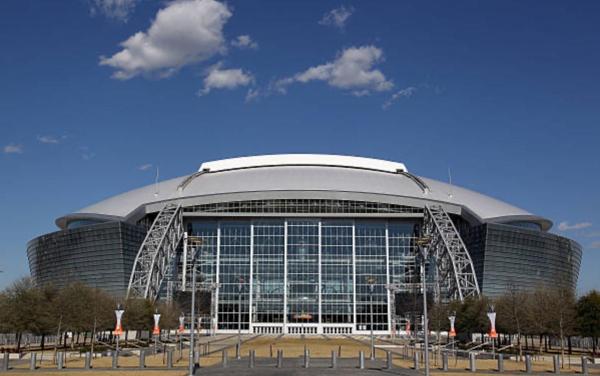Hollywood House Of Luxe Att Stadium - Euless, TX