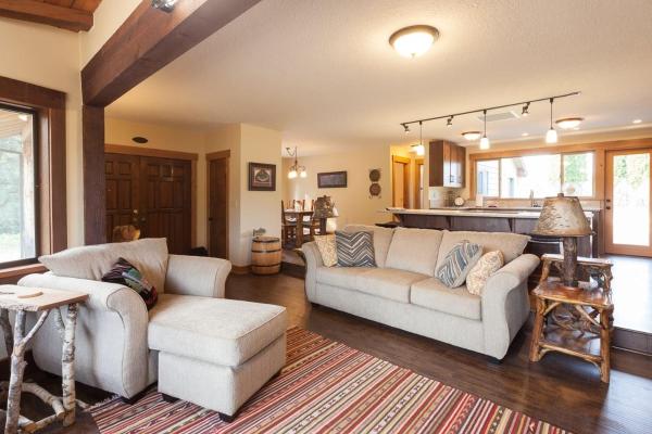 Hood View 30 Day Minimum Cabin - Oregon