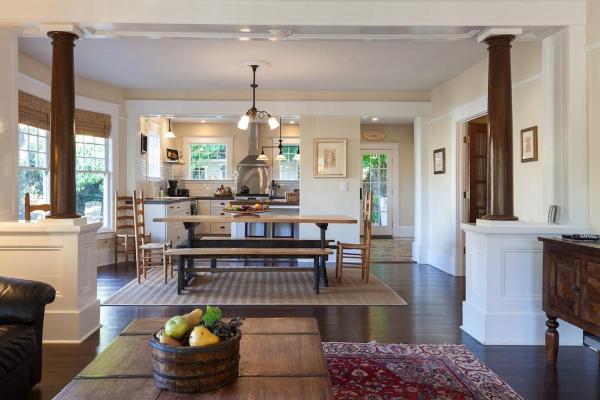 Cascade Chic Home - Hood River, OR