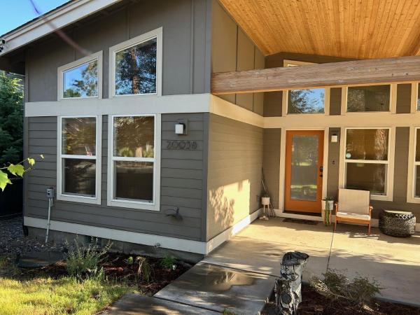 Dwell 30 Days Minimum Home - Bend, OR