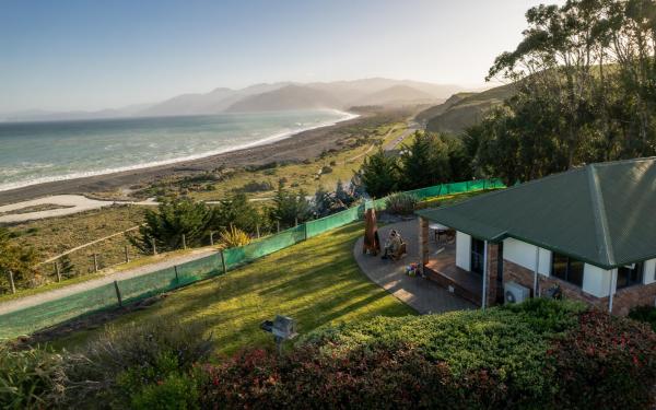 Ocean & Mountain Views - Kaikoura - 凱庫拉