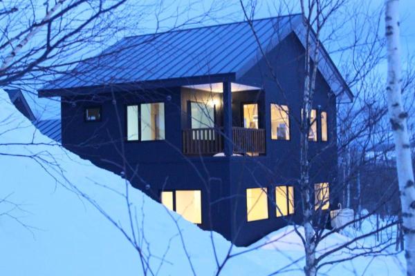 Rusutsu Chalet 400m To The Ski Fields - Available January & February 2026 - 北海道