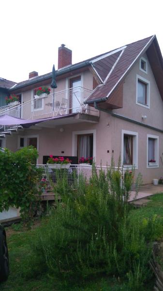 Bertalan Apartman - Balatonmáriafürdő