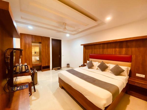 Hotel Urban Luxury-near Igi Airport - Gurugram