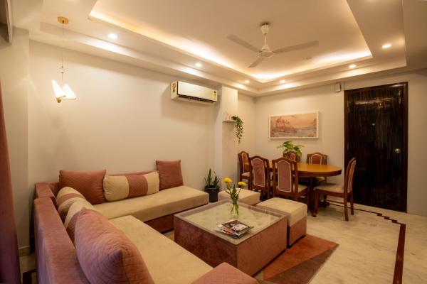 Bedchambers Aparthotels Near Medicity, Gurgaon - Gurugram