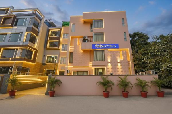 Fabhotel Angel Green Residency - Unitech Cyber Park - 古爾岡