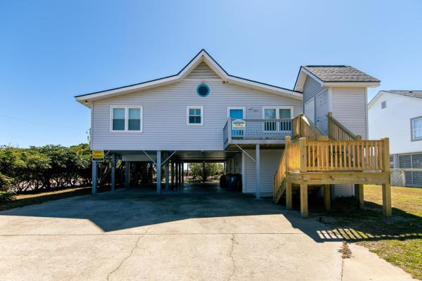 Barefoot Bungalow - Edisto Island, SC