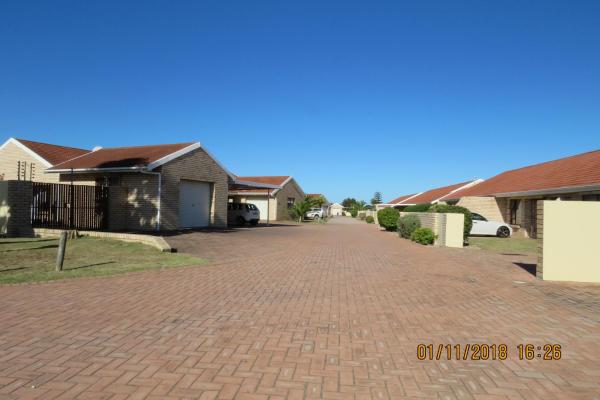 Eden Park Townhouse Complex - Gqeberha