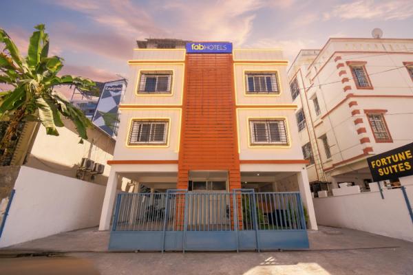 Fabhotel Fortune Suites - Nr Mannipal Hospital, Baner - Pune