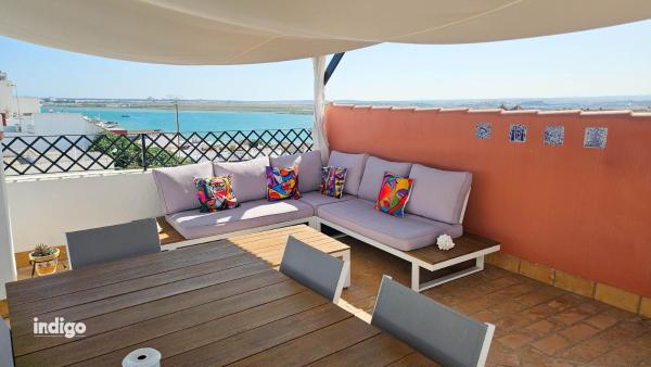 Van01 - Vistas - Mini Pool - Ayamonte