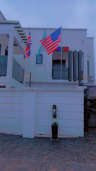 Dd Apartment And Lounge - Benin City