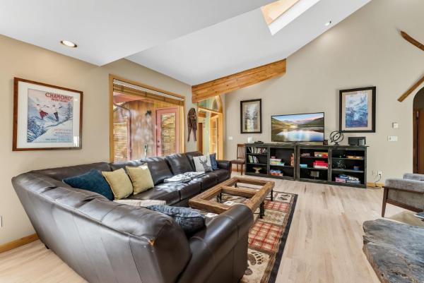 5 Bdr Spacious Retreat Peaceful And Serene Views - Breckenridge, CO
