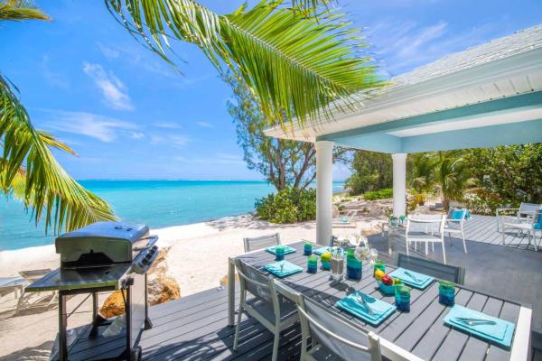 Blue Moon - A Divers Paradise In East End Next Door To Ocean Frontiers, Beach Cottage With Upgraded Interiors - Cayman Islands