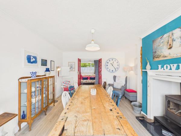 Charming Coastal Retreat In Flushing, Cornwall | Cosy Village Home With Parking & Outdoor Space, Near Beach & Falmouth Ferry - Falmouth
