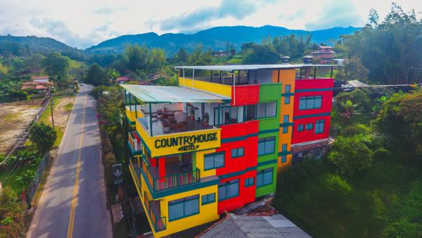 Guatapé Country House Hotel - Guatapé