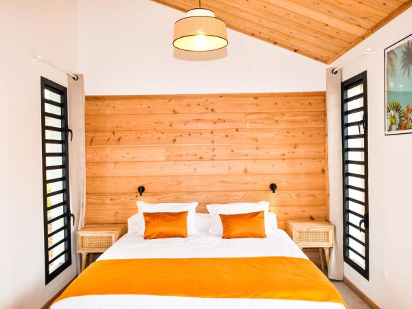 Gîte Douceur & ÉVasion Avec Spa Privatif Pour 2 - Vue Océan - Fr-1-786-71 - Saint-Gilles, Réunion