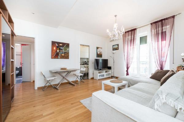 Isabel House - Cologno Monzese