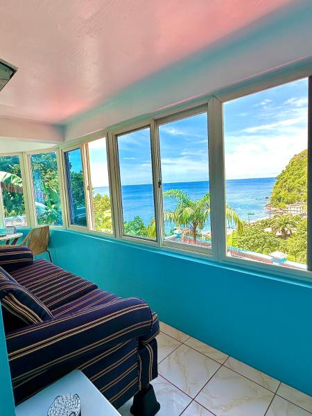 The Big Blue Condo - Dominica