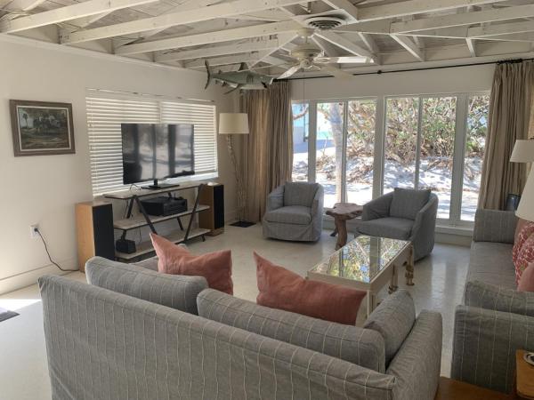 Bunk Up By The Beach – 3br Just Steps To Beach - Englewood, FL