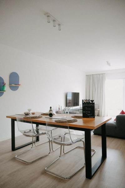 Casa Congé - Colorful Stay & Free Wine Bottle - Mechelen