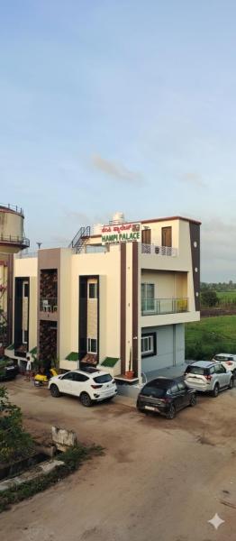 Hampi Palace - Hampi