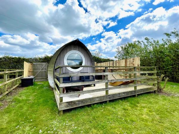 Armadilla 1 At Lee Wick Farm Cottages & Glamping - Brightlingsea