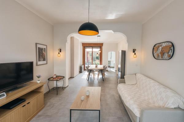 Maison Cosy Avec Terrasse Et Jardin - Aéroport Gare - Charleroi