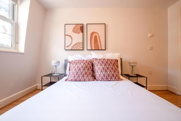 Kensington & Earls Court 1 Bed Apartment - 4 Guest - Surbiton