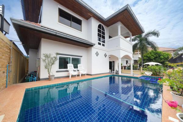 Sunset Pool Villa - Jomtien